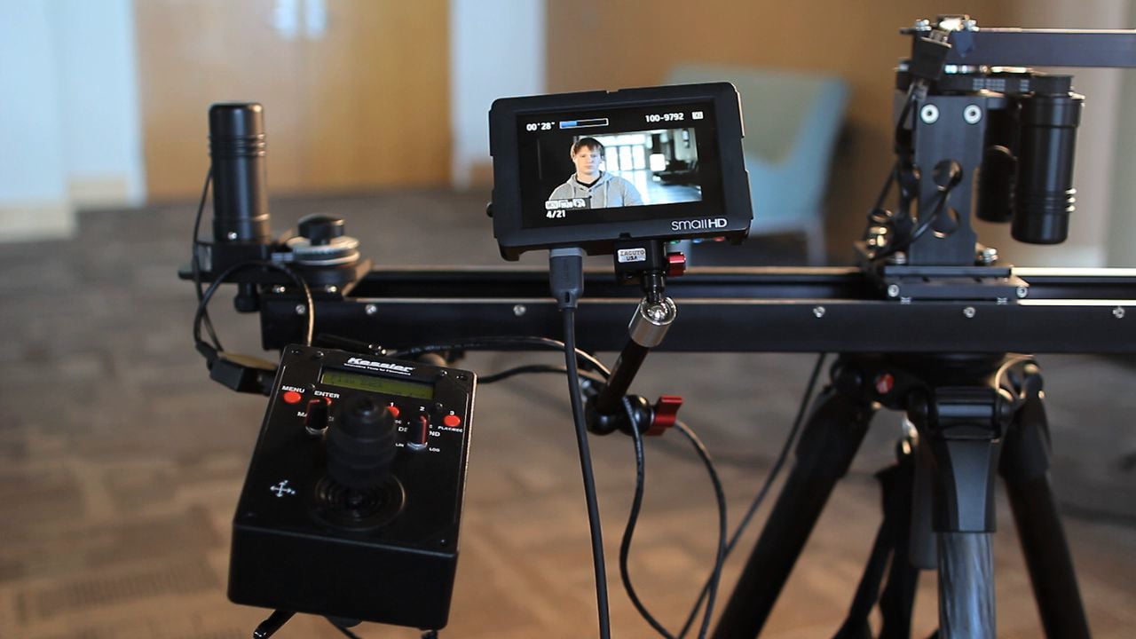 Adding Camera Motion to Interviews on Vimeo