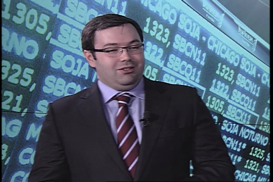 Leandro Ruschel fala da melhora na bolsa brasileira em 2012 on Vimeo