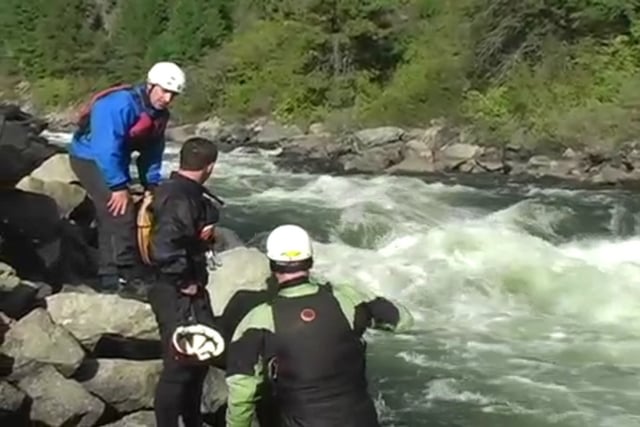 Wind River Rafting in Washington state! on Vimeo