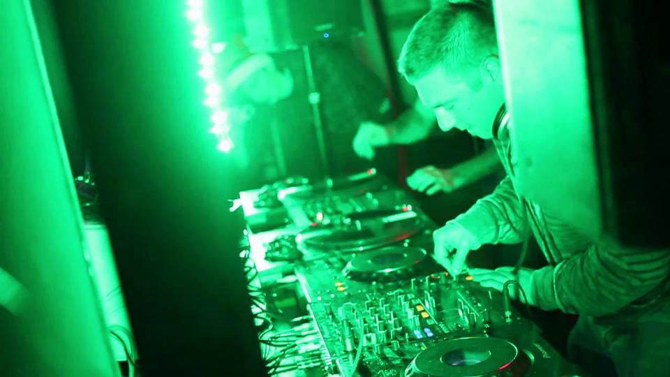 Santa Strikes Back 2011 on Vimeo