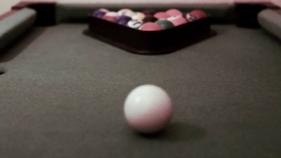 Mini Pool? on Vimeo
