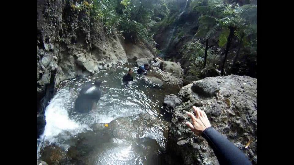 Piha Canyon (New Zealand) on Vimeo