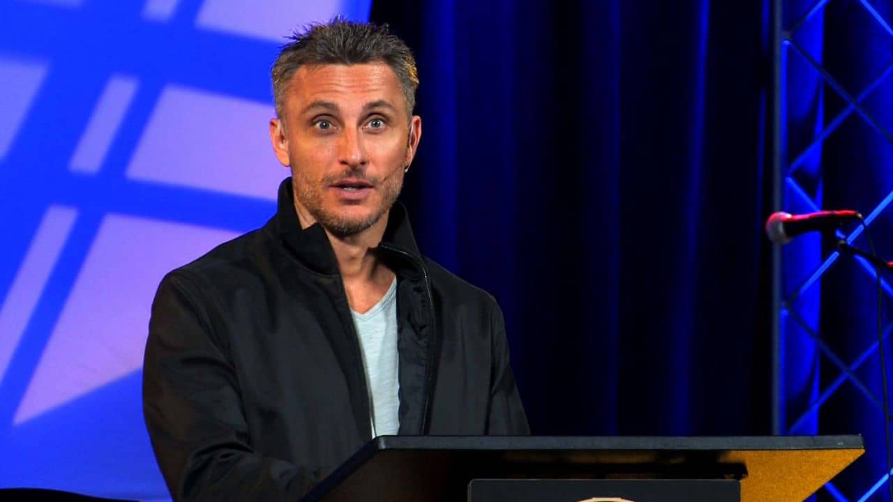 Tullian Tchividjian - 20/20 Collegiate Conference 2012 - Session 3 on Vimeo