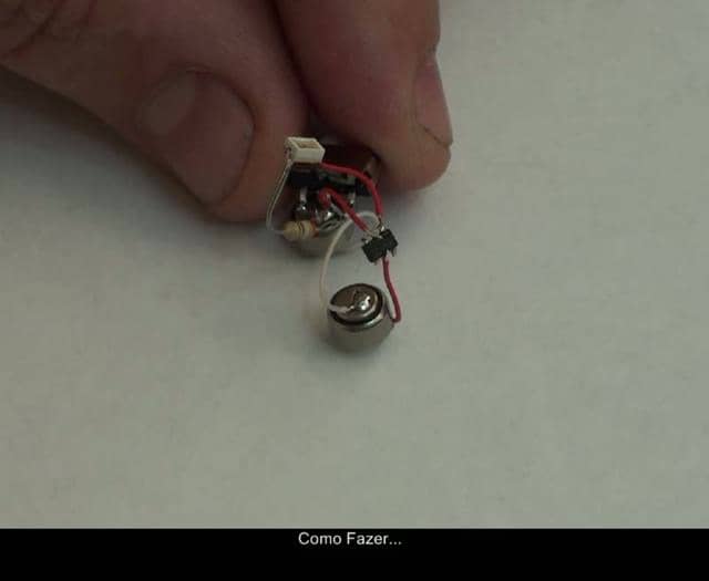 PIC10F200 LED Flasher on Vimeo