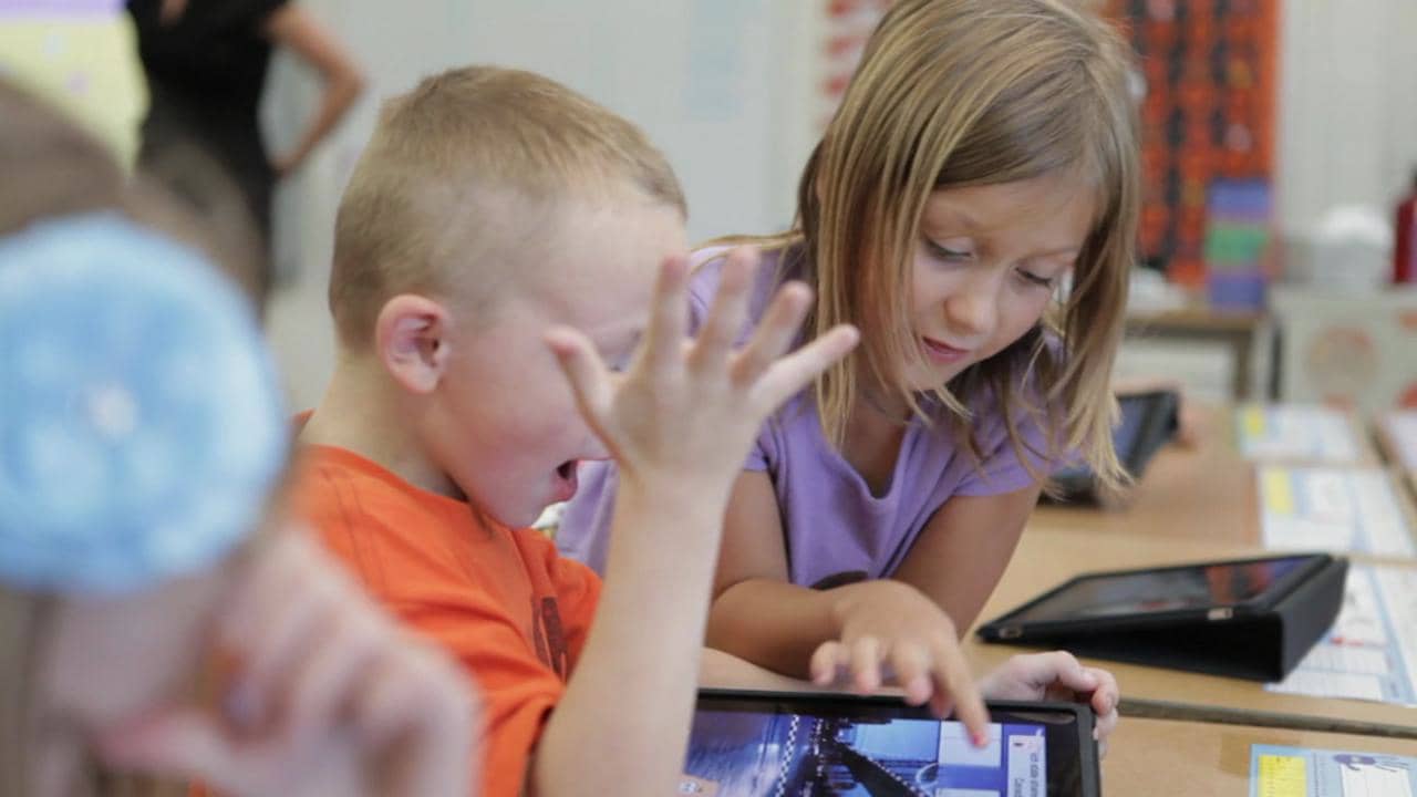 Look, I'm Learning Trailer on Vimeo