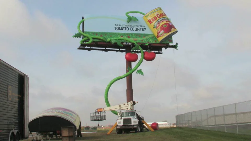 Red Gold Tomatoes - Billboard Install Timelapse on Vimeo