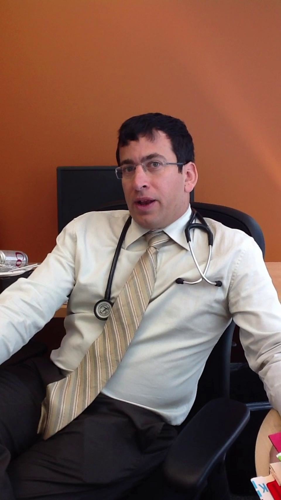 UCLA -- Edward Garon, M.D. on Vimeo