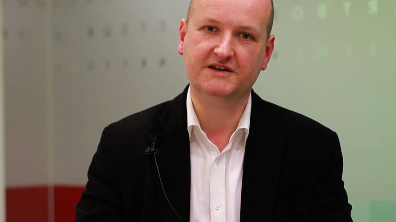 Ian Mortimer on The Time Traveller's Guide to Elizabethan England on Vimeo