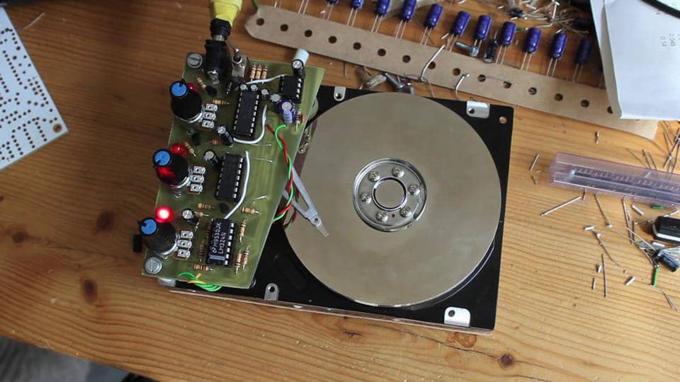 Analog Hard Disk 2 on Vimeo