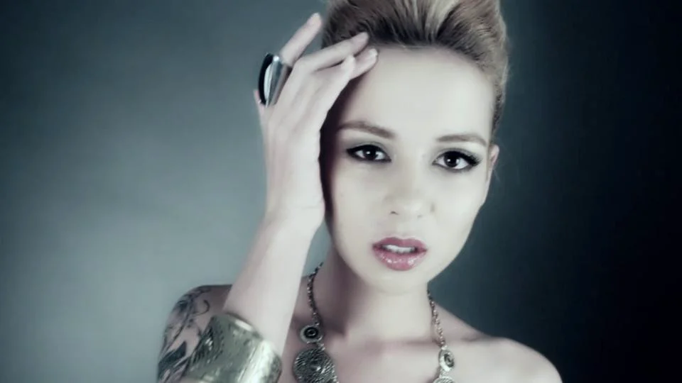 Centropelle & Ginger Rue Video Collab on Vimeo