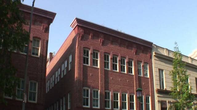 Video tour of ASLA's Green Roof in Washington, DC on Vimeo