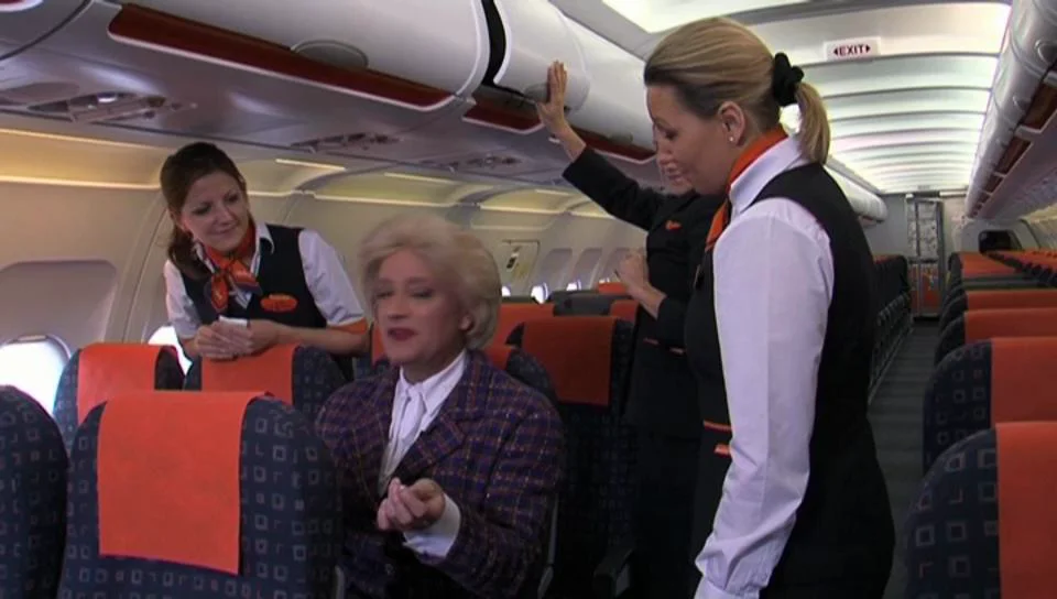 easyJet - Avantage n°1 : même avec un seul passager, les avions easyJet ...