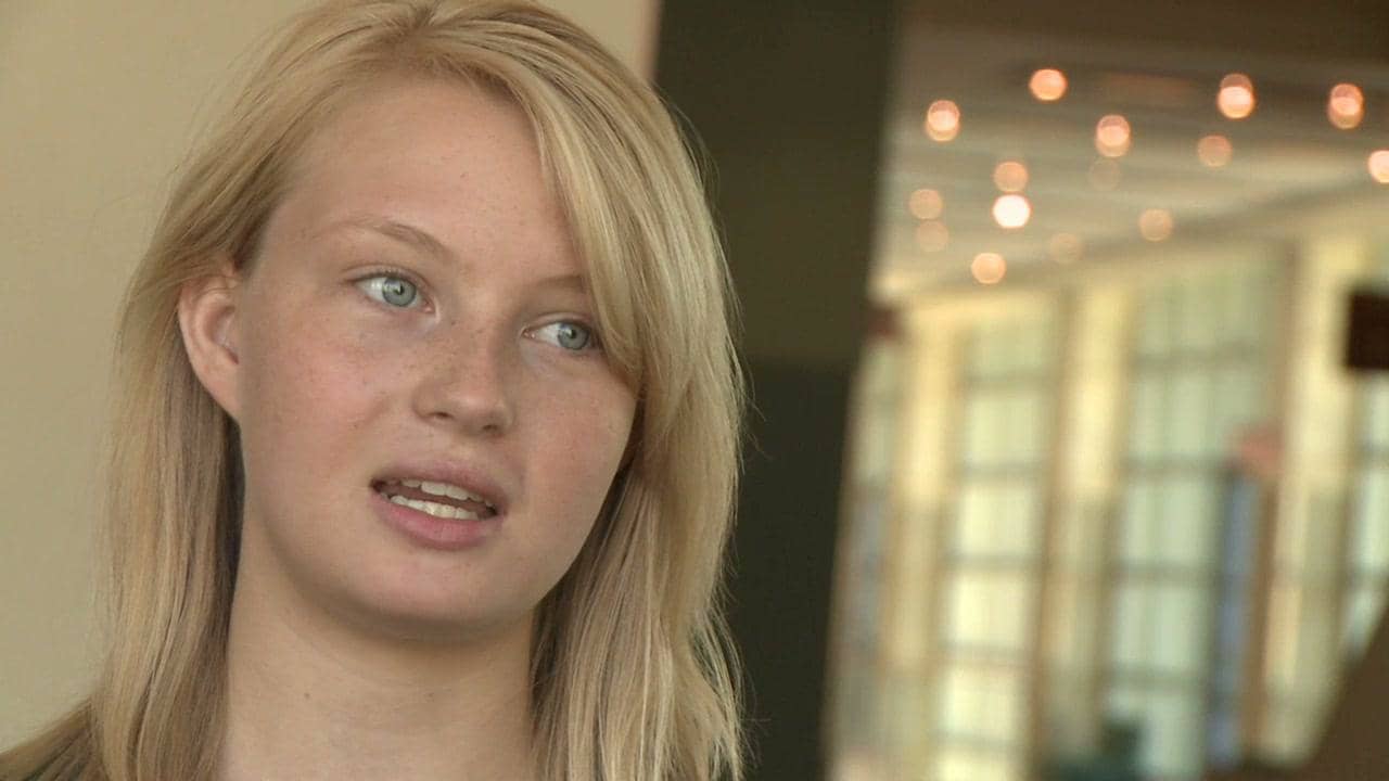 Emily Beth Bond on Vimeo