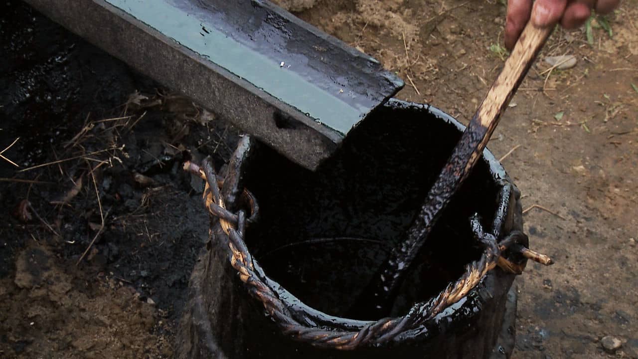 Making Tar on Vimeo