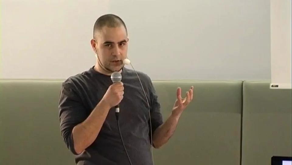 Sebastian Schelter: Introducing Apache Giraph for Large Scale Graph ...