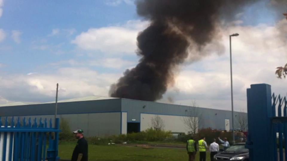 Fire at a factory in Tyseley on Vimeo