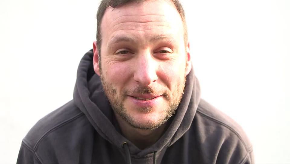 Dan Bowring Face shake on Vimeo