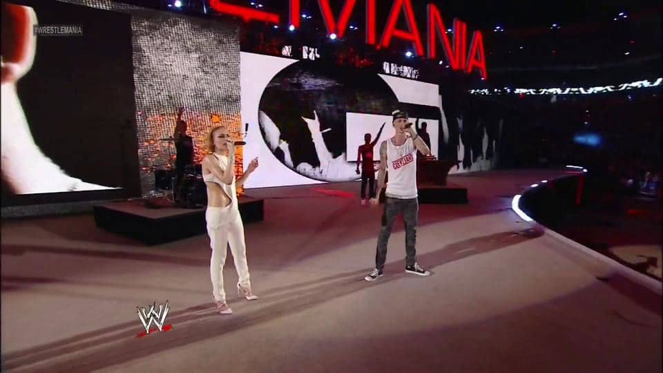 Machine Gun Kelly Feat. Ester Dean - Invincible on Vimeo