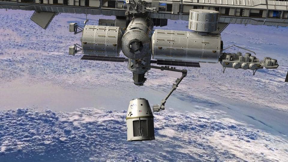 Launch & Spacecraft Visit to Space Station (Animation) on Vimeo