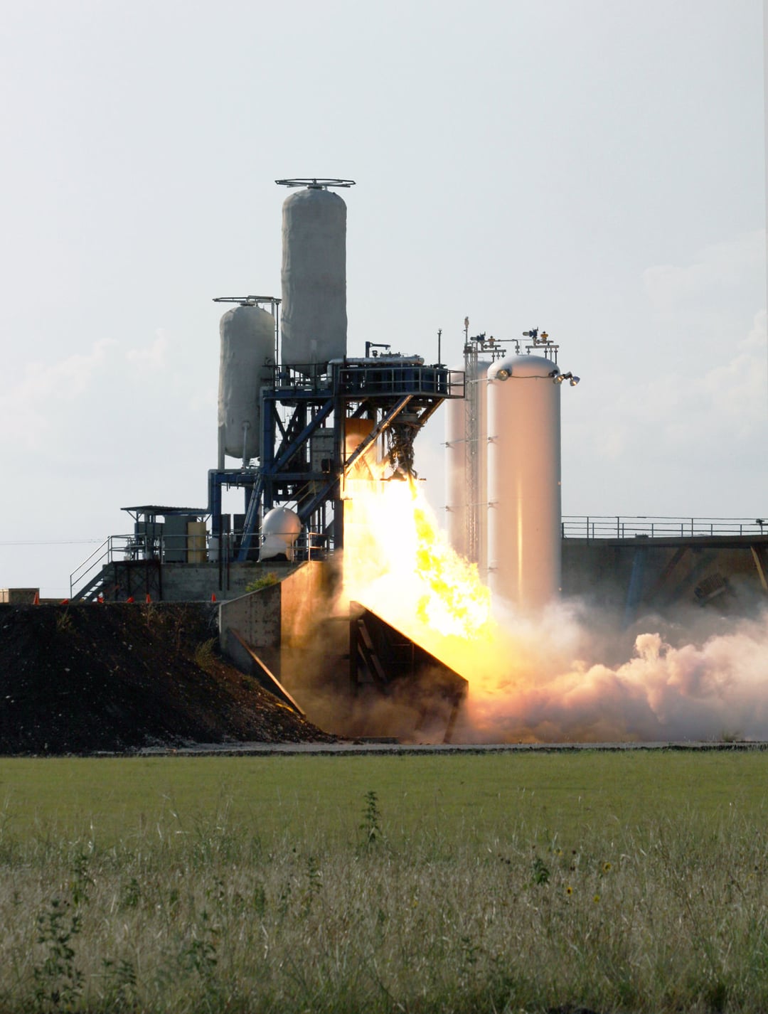 SpaceX Texas Rocket Development Facility on Vimeo