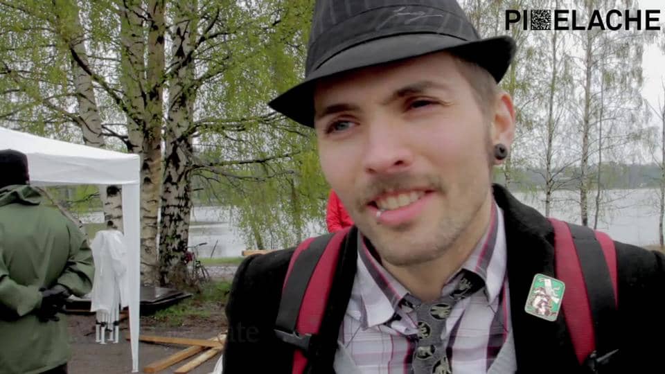 Justin Tyler Tate on mobile stove (kiuas) on Vimeo