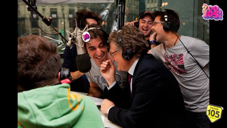 Lo Zoo di 105: "Editorial di Gibba: consigli a Sara Tommasi", puntata ...