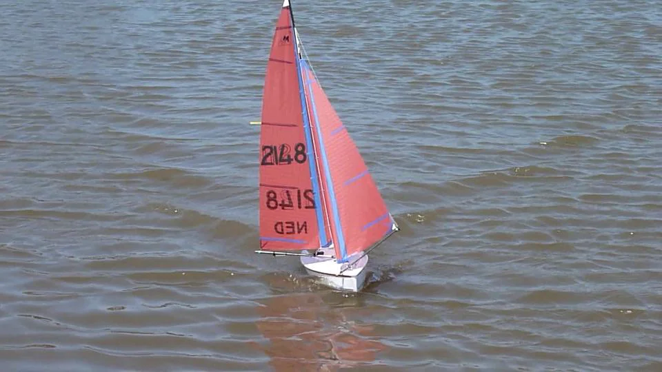 Rcgroups sailboats store