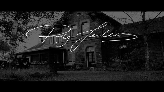 Roxy Jenkins - Feather on Vimeo