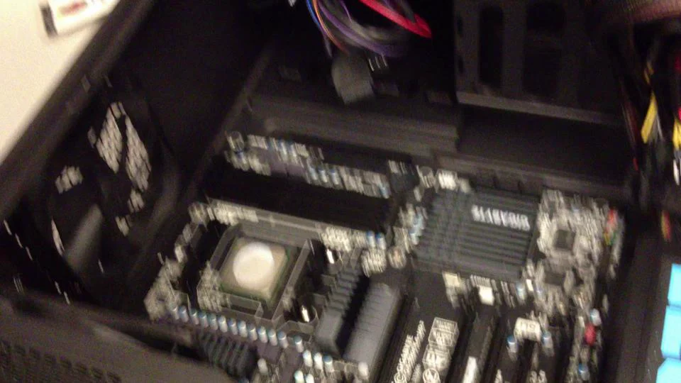 How to install AMD AM2, AM2+, AM3 and AM3+ CPU + Cooler! Heatsink ...