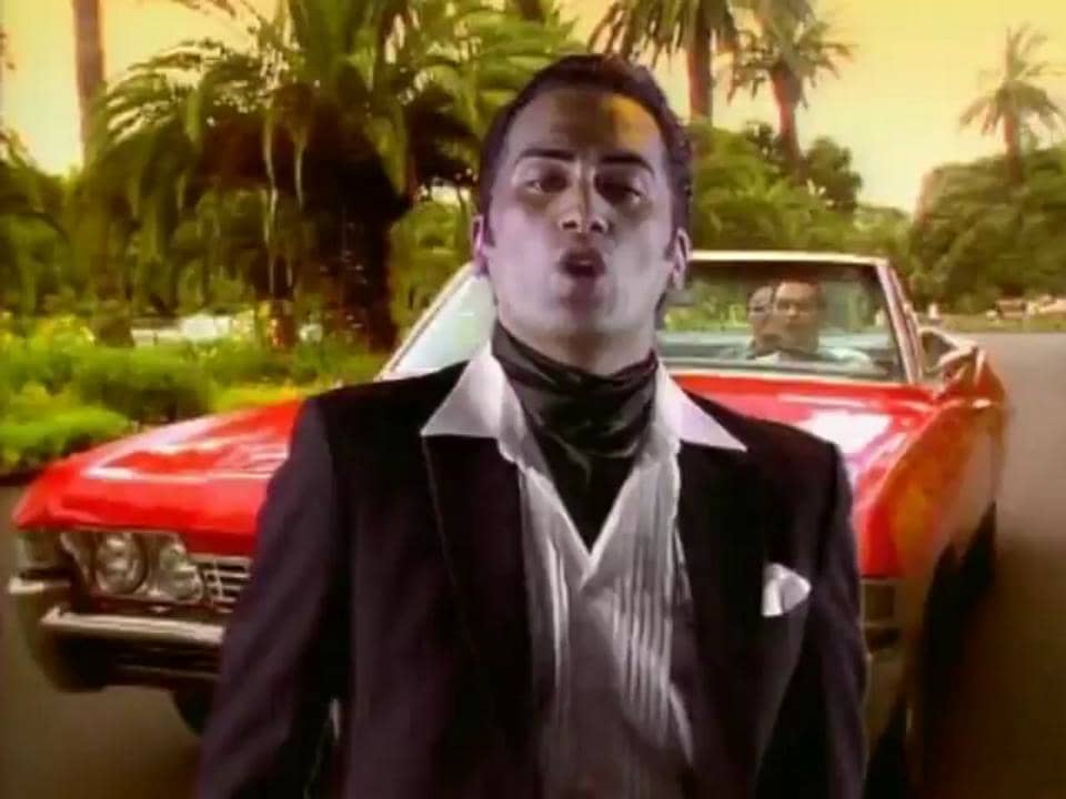 How Bizarre on Vimeo