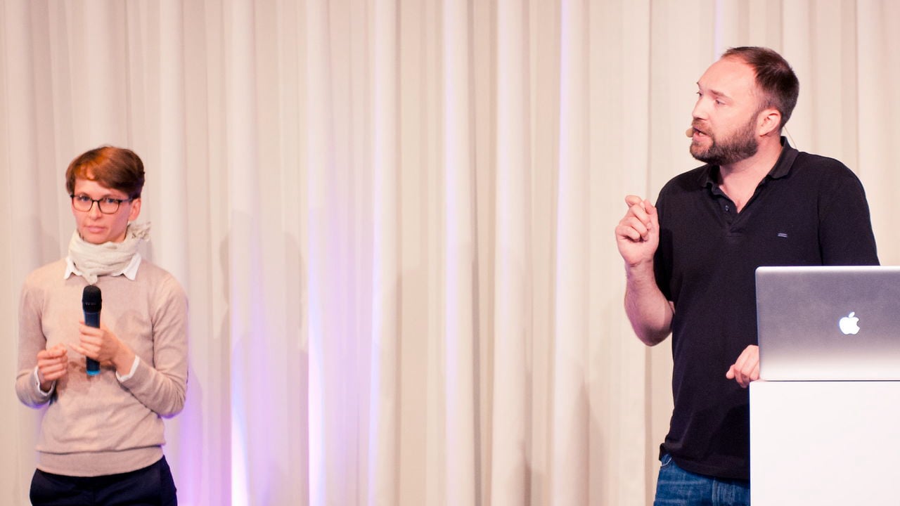 Stephanie Kaiser & Torsten Reil - Magic Numbers on Vimeo