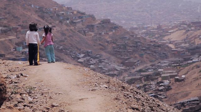 Hands in the Mist on Vimeo