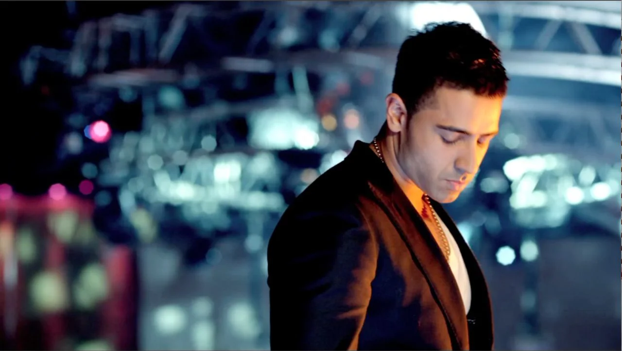 CHINO Y NACHO FT. JAY SEAN - BEBE BONITA - MUSIC VIDEO