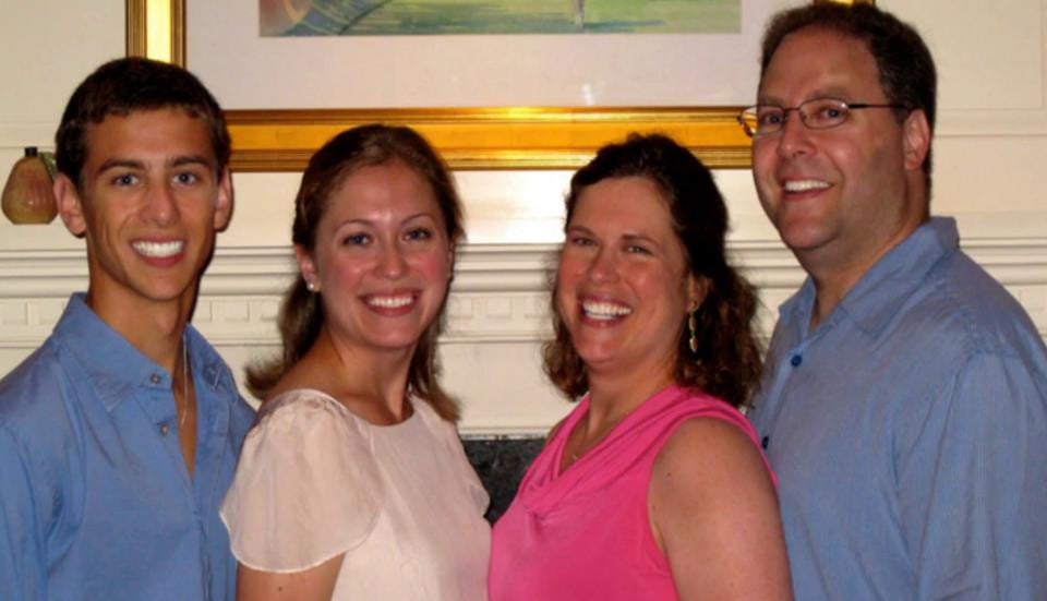 Elizabeth Pesce, Leader and Breast Cancer Survivor