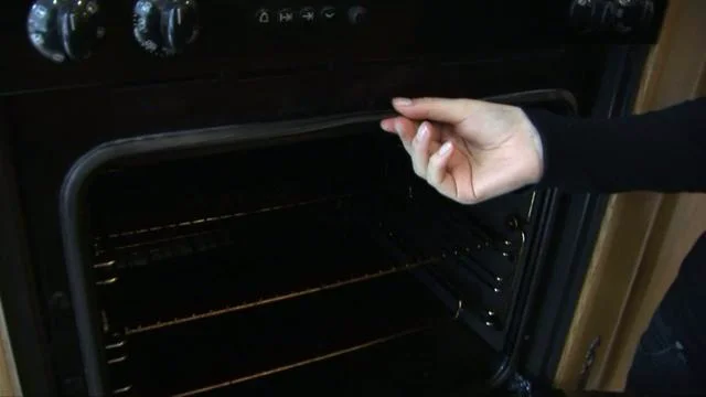 How To Replace an Oven Door Seal - Neff