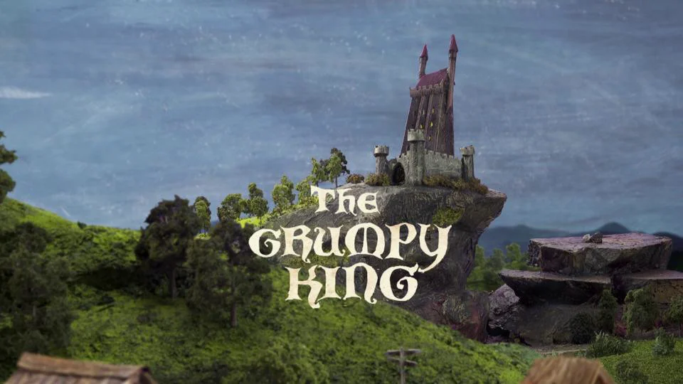 The Grumpy King - Dancing Bear on Vimeo