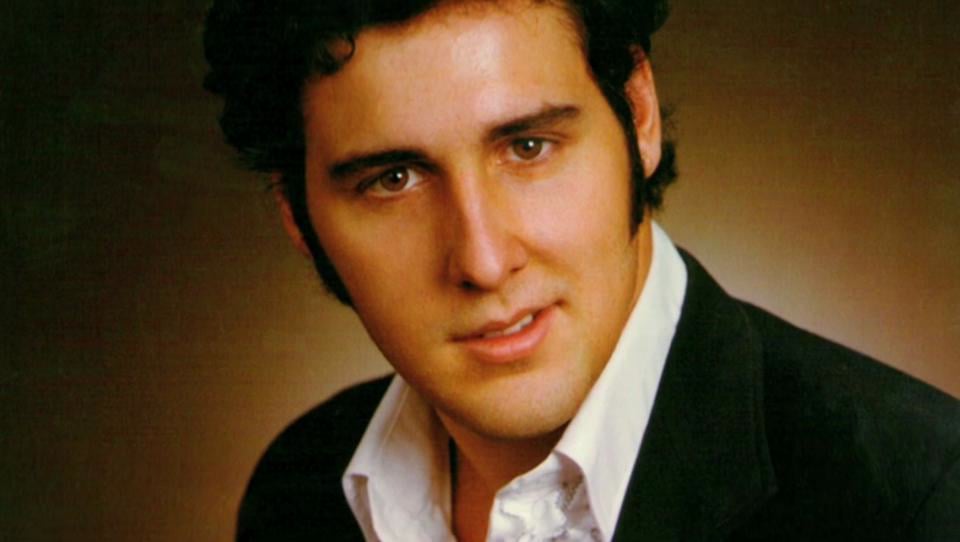 Big Elvis V2 - 110711-Big Elvis V2 on Vimeo