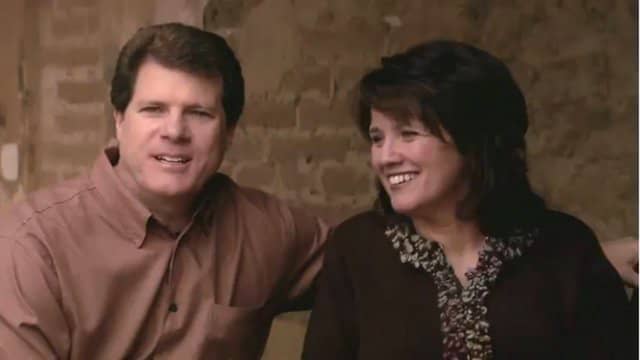 Interview with Mike and Renée on Vimeo