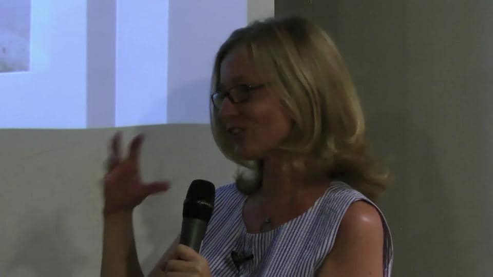 Sharla Sava - I Shot Myself: 365 Days of Self-Portraits on Vimeo