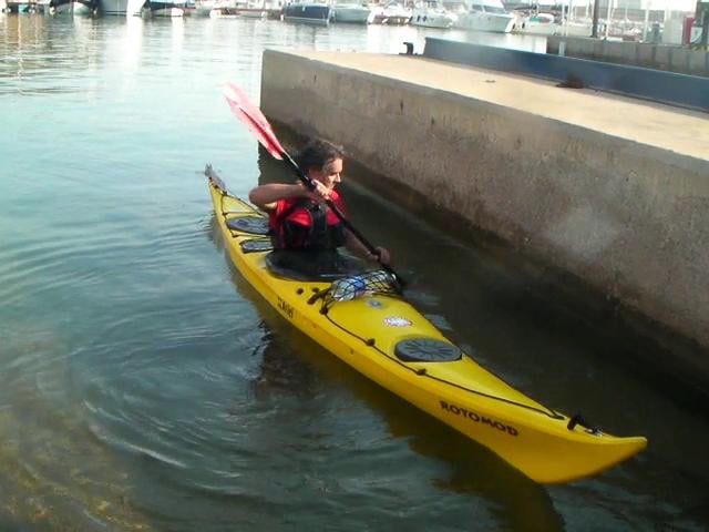 como remar en kayak de mar hacia atras on Vimeo