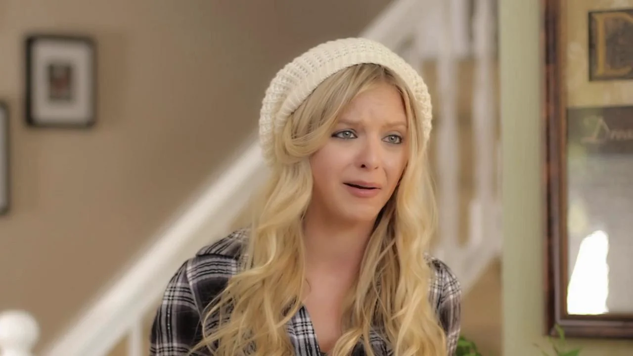 Amanda Schmid on Vimeo