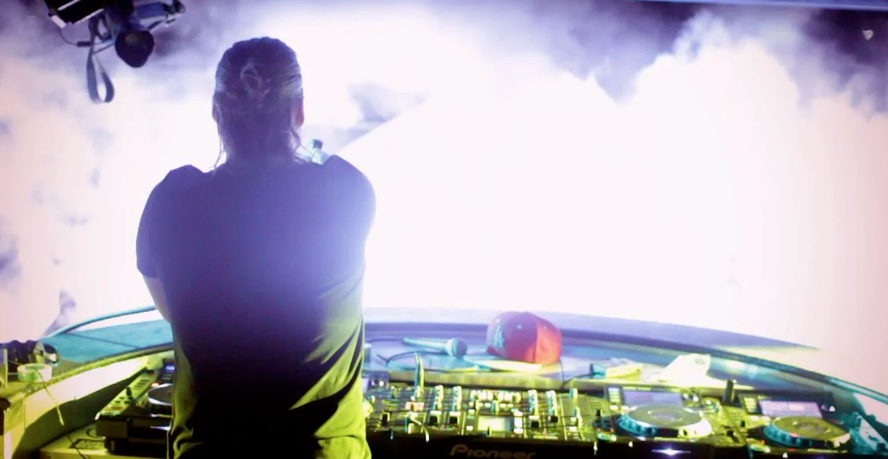 MASS EDMC "Steve Angello" on Vimeo