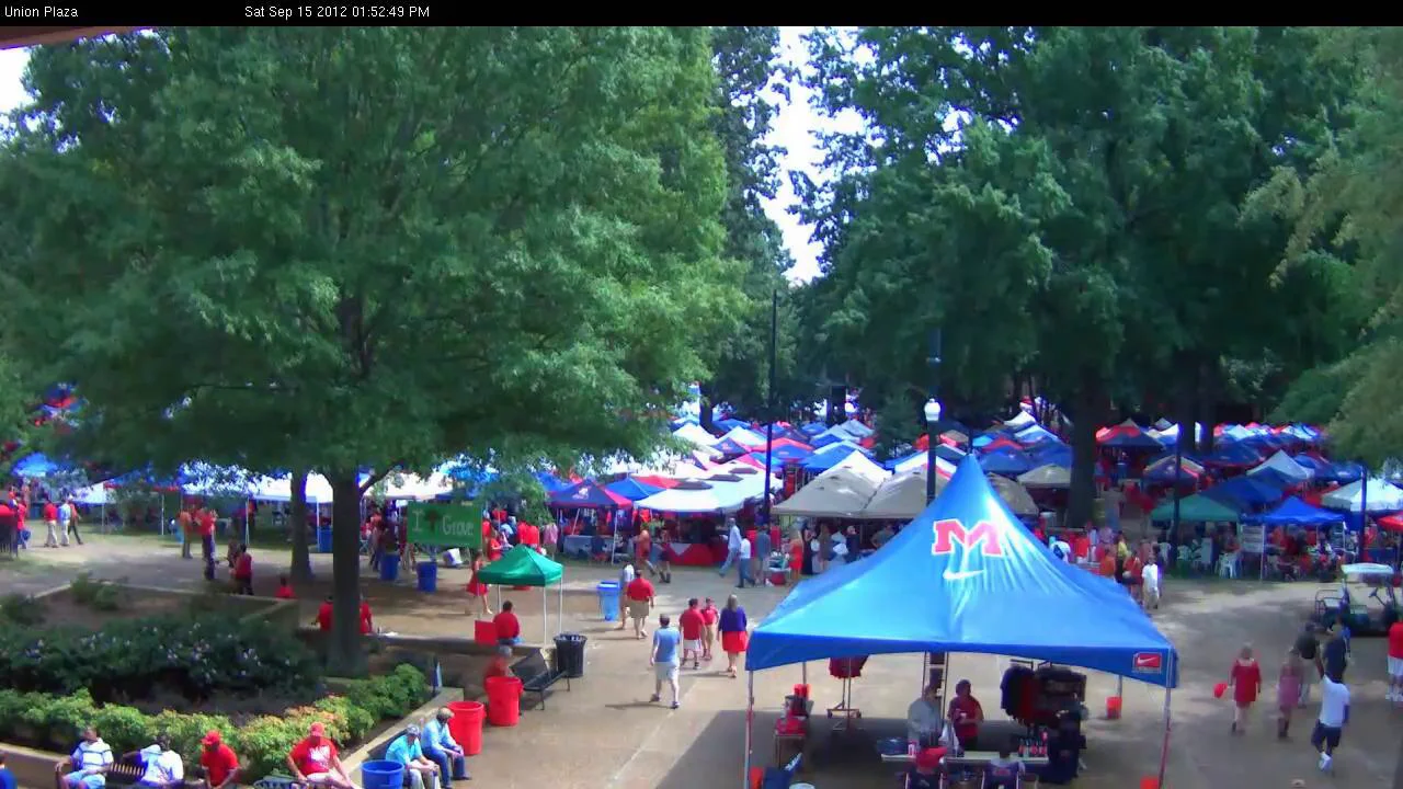 Time-lapse of The Grove at Ole Miss