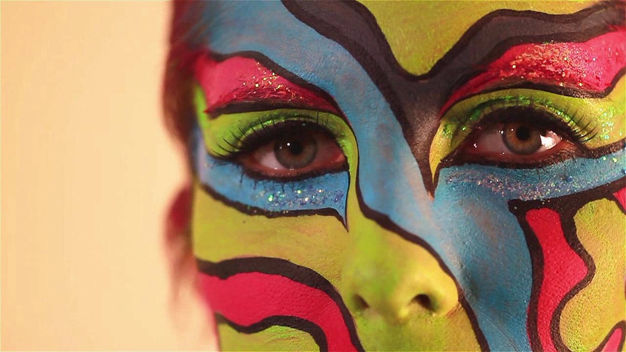 body painting - Your skin becomes your clothing on Vimeo