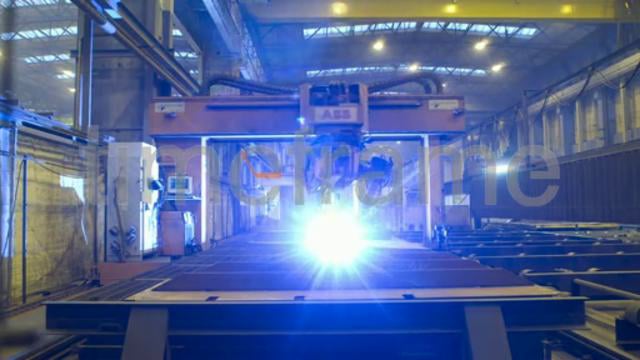 Shipyard robot welding steel time-lapse, Germany on Vimeo