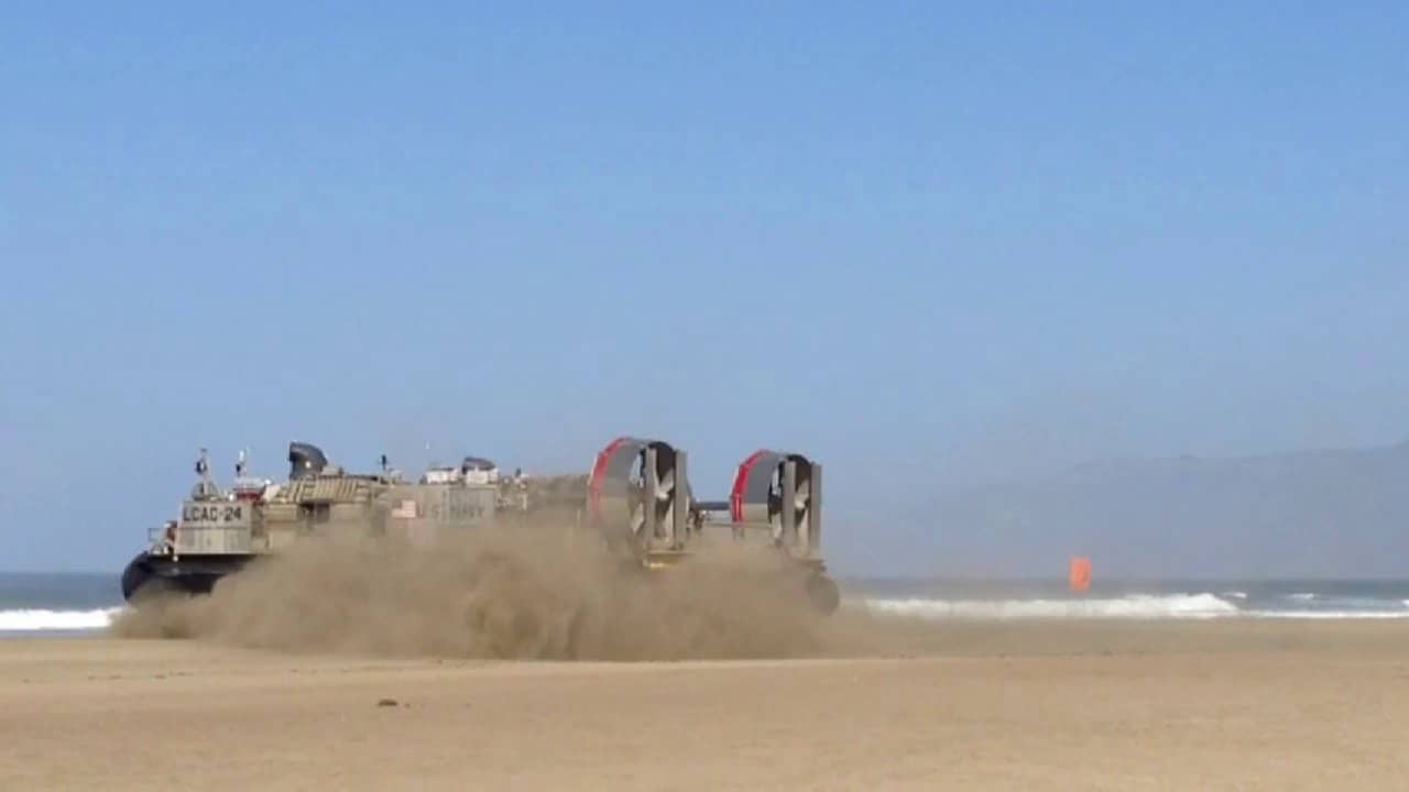 Hovercraft departs Ocean Beach on Vimeo