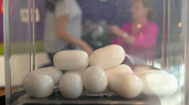 Tic Tac Camera Tests - iPhone 1 on Vimeo