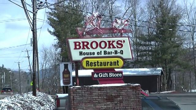 Brooks House of BBQ on Vimeo