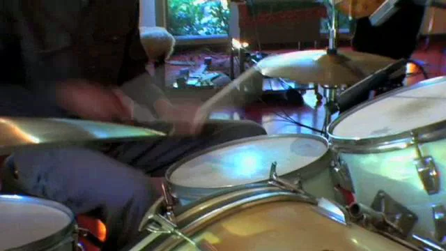 "Black Dub" in the studio - "Ring the Alarm"