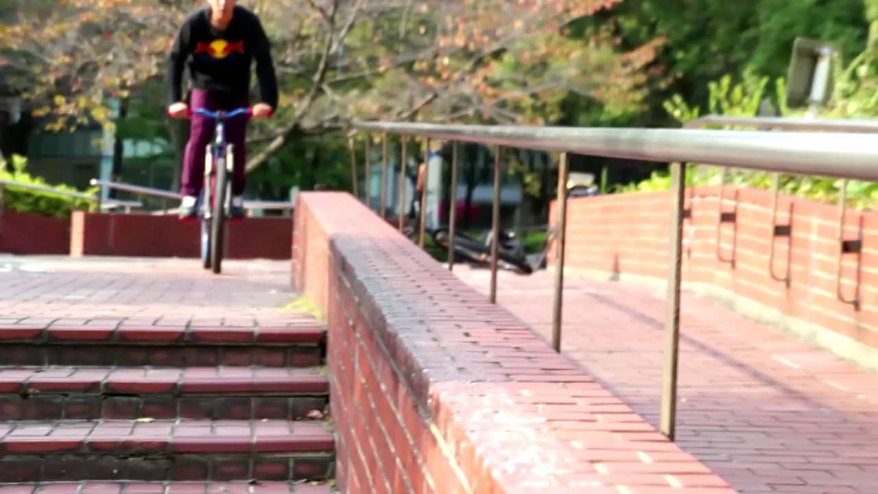 KAIDUKA street 015 MTB team in JAPAN 名古屋MTB貝塚ストリート on Vimeo